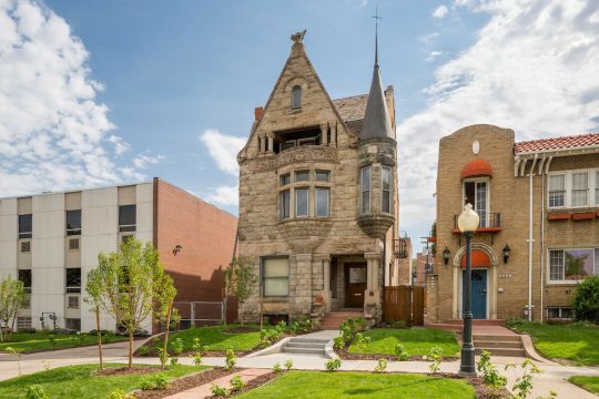 Pinnacle Real Estate | Pinnacle Announces Sale of 6,233 SF Boutique in ...